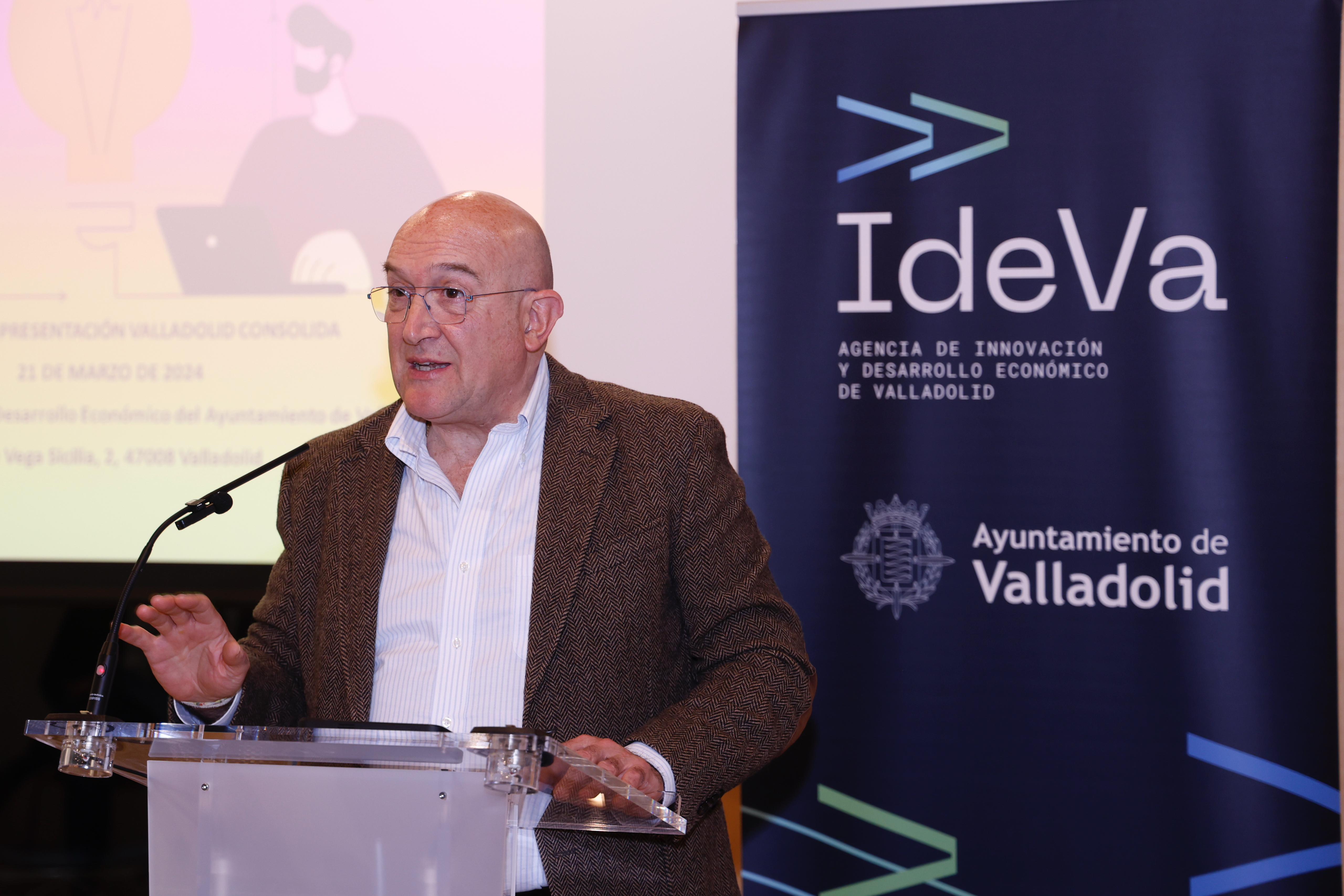 El Ayuntamiento refuerza el crecimiento del tejido empresarial local con una inversión de 320. ...